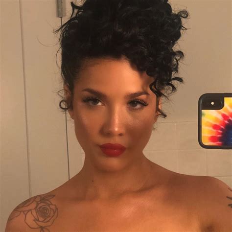 🥰🥰🥰 Halsey Style Halsey Singer Halsey Selfie