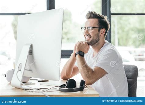 Using Reading Glasses For Computer Work At Mark Lola Blog