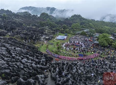 芦笙悠扬舞翩跹 兴文苗族花山节展现非遗魅力 四川农网