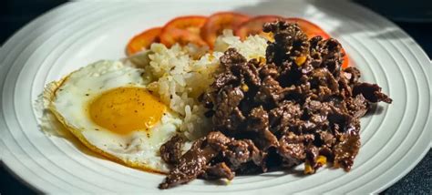 5 Delicious Filipino Breakfast Dishes Tapsilog Longsilog