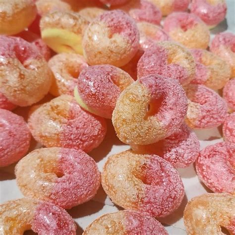 Freeze Dried Peach Ring 50g Lolly Hood