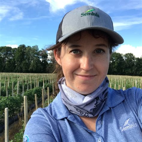 Marie Bourguignon Email