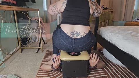 Bbw Denim Facesitting With Bare Ass Finish Thicccgoddess Clips4sale