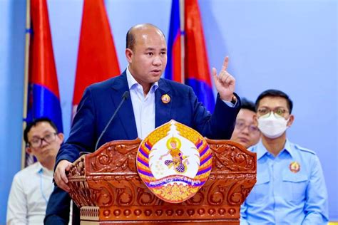 លោក ហ៊ុន ម៉ានី ៖ «ទឹកស្ងប់ មិនមែនបានន័យថាមិនមានត្រី សារព័ត៌មាន នគរវត្ត