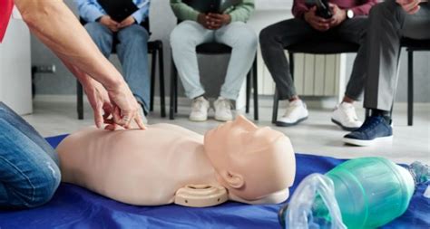 What Does CPR Training Include Complete Guide