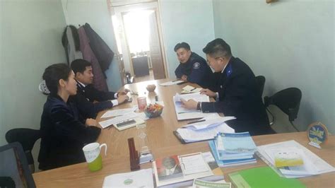 СУМЫН ГЭМТ ХЭРГЭЭС УРЬДЧИЛАН СЭРГИЙЛЭХ АЖИЛ ЗОХИОН БАЙГУУЛАХ ХИЙЖ ГҮЙЦЭТГЭСЭН АЖИЛТАЙ ТАНИЛЦАА