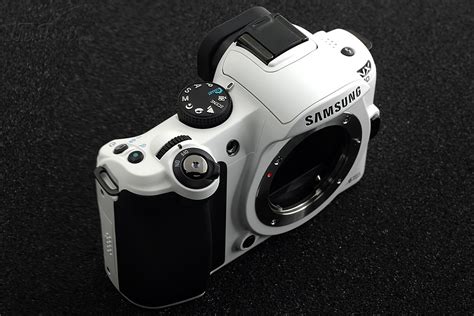 三星nx10三星nx30 伤感说说吧
