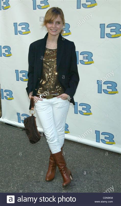 Pictures Of Halley Wegryn Gross