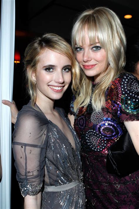 Emma Roberts And Emma Stone Rgentlemanboners