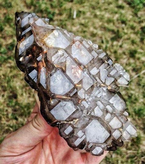 460 Gem Stuff Not Steven Universe Ideas Minerals And Gemstones Rocks And Gems Gems And