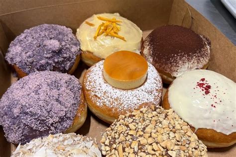 Twins Donuts Updated September 2025 14 Photos A5 5279 Still Creek Avenue Burnaby British