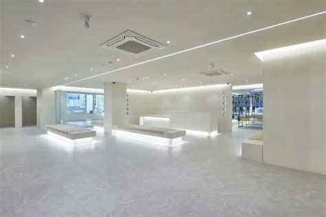 화이트톤 모던하고 고급스러운 140평 발레스튜디오 And 필라테스 인테리어 부천 원미구 중동