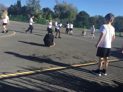 Pe Netball Woodbank Primary Babe