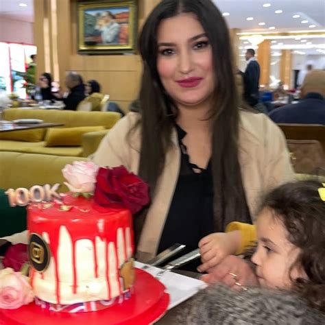 Adam Sara Sara Worldss Threads Say More