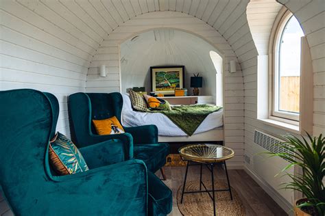 Veiko — Mayflower Meadow