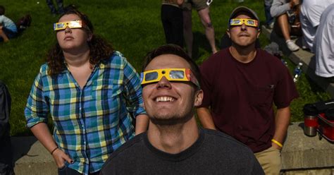 Solar Eclipse Glasses Warning Experts Say Not To Buy Glasses From Amazon Or Ebay Science