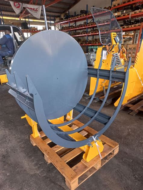 Uniforest Phyton M Hochkofler GmbH Landwirt