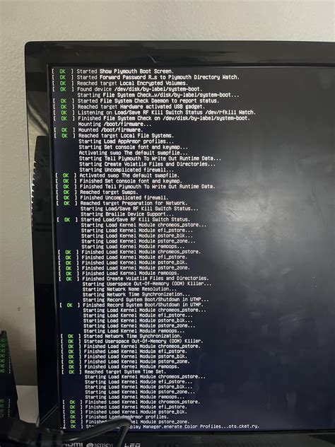 Need Help With A Weird Graphical Problem Running Ubuntu Desktop In