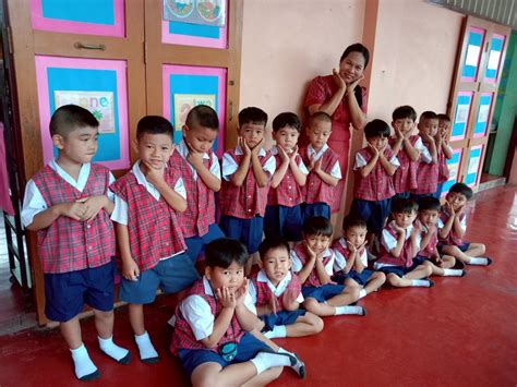 โรงเรียนวรา โรงเรียนวราวัฒน์วิทยา Warawat Wittaya School