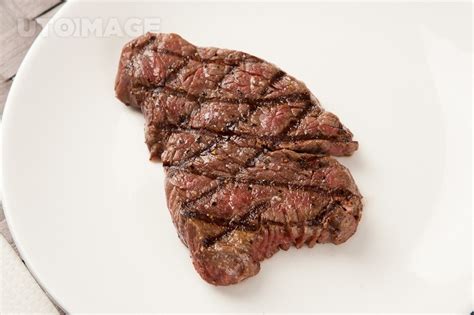 유토이미지 비프 등심 스테이크