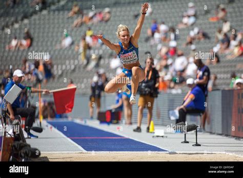 Dariya Derkach Participating In The Triple Jump At The European Athletics Championships In