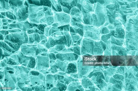 젤 세럼 화장품 텍스처 패턴 거품이 있는 히알루론산 플루이드 스킨케어 제품 세라마이드 콜라겐이 함유된 페이셜 바디 화장품 블루 젤리 소독제 추상적인 배경 추상적인에 대한