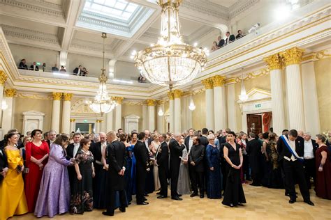 Laulaja Olli Halonen Ei Ennen Halunnut Isäksi Nyt Hänellä On Kaksoset