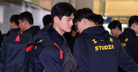 신인 조대현 막내라 바쁘네요~ 포토