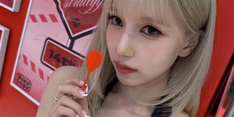 Mina Von Twice Bringt Instagram Mit Ihren Fotos Zum Beben