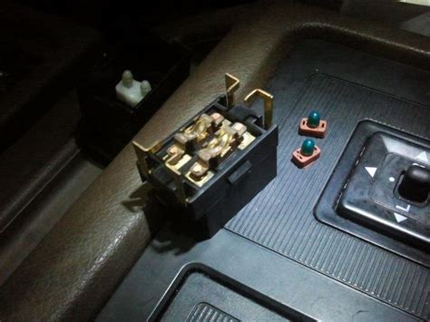 Ford Fusion Analog Clock Light