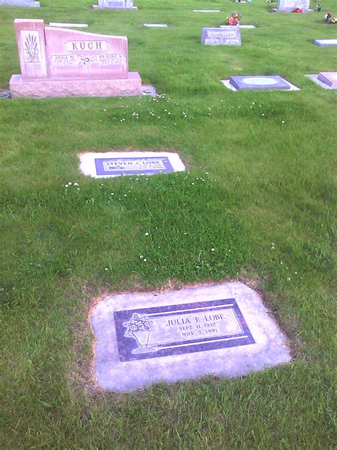 Julia Edna Burwell Lobe 1912 1991 Mémorial Find A Grave