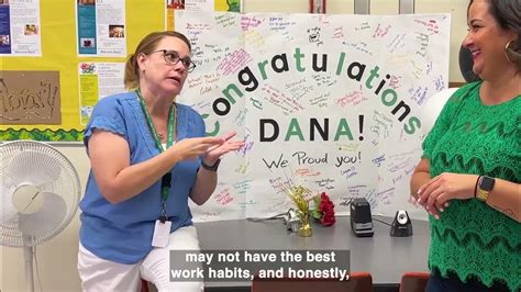 Melmira I Washington School For The Deaf Dana Miles Wins Teacher Of The