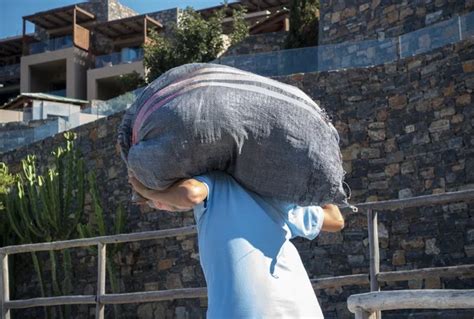 1 ლი ივნისიდან დამსაქმებლებს ტვირთის ხელით აწევისას უსაფრთხოების მოთხოვნების დაკმაყოფილება