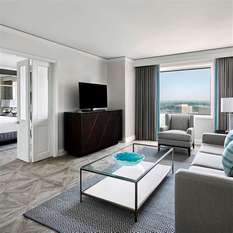Luxury Hotel In Mclean Va The Ritz Carlton Tysons Corner