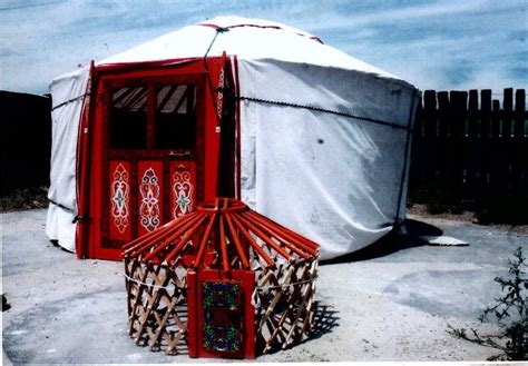 Монгол гэр хүүхдийн тоглоом