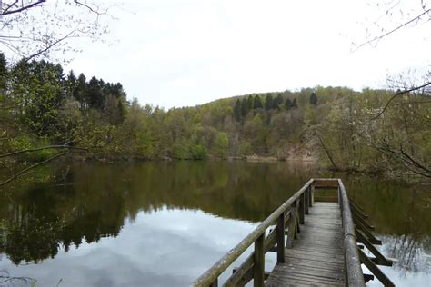Ruhiger Naturort Bei Uslar Outdoor Sex Am Bergsee Für Diskrete Treffen