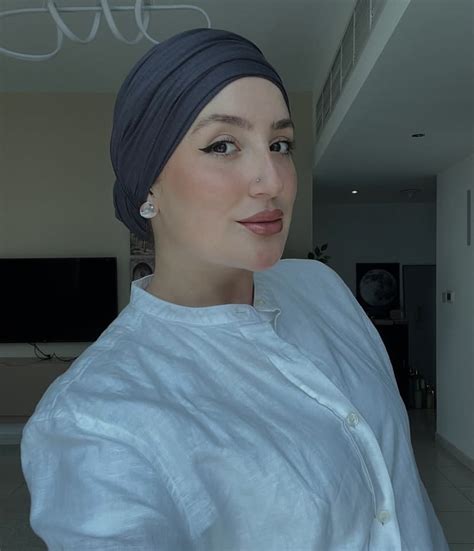 أميرة ريا Amira Riaa Off Facebook