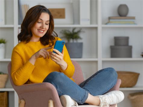 boost your digital wellbeing digital skills education