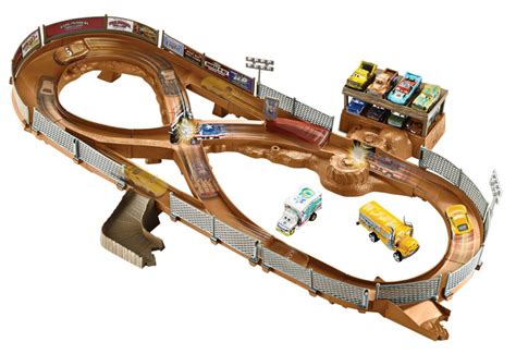 Disney Pixar Cars 3 Track Set 1997 Reg 4997 Wheel N Deal Mama