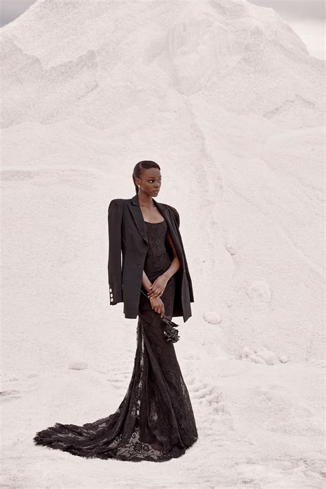 Spring 2024 Bridal Trend Color [photos]