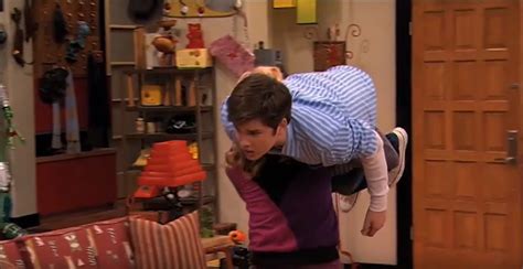 Nickelodeon 25 Secrets About Icarly Only Gibby Would Know