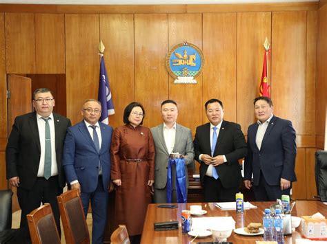 Төв аймагт нэр дэвших ажилдаа С Эрдэнэболд орсон тул УИХ дахь АН ын бүлгийн ажлын албаны даргын