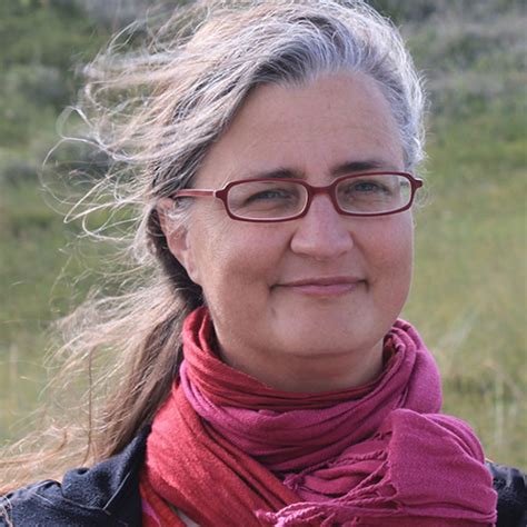 Katharina Sebert Meditation Hara Meets Wombpower