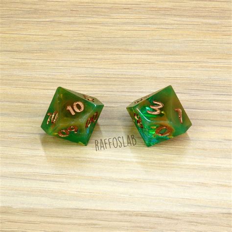 Druid Moss D100 And D10 Raffoslab Asasatyrplays