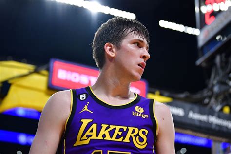 Austin Reaves Says His Dad Texted Him After He Received Technical Foul In Lakers Warriors