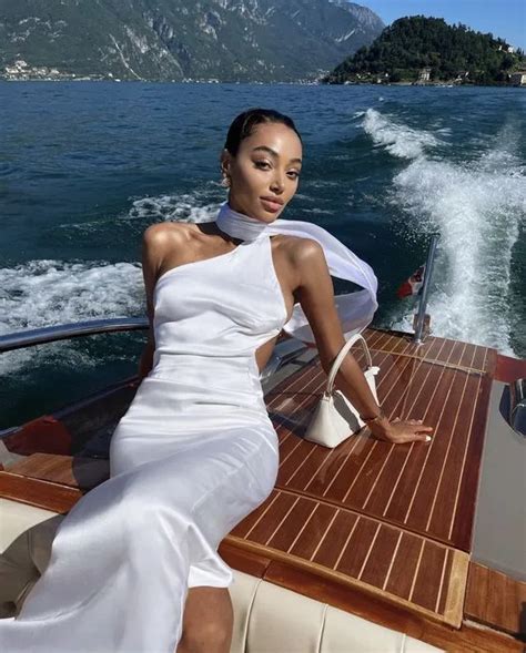 Yacht Party Attire For Women Stylish And Luxurious Boat Outfits Vix