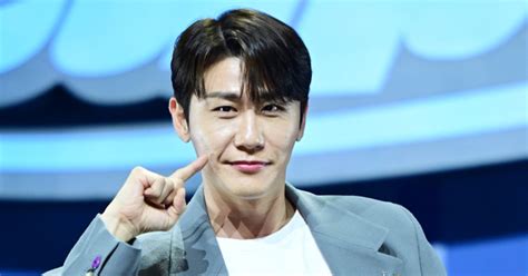 영탁 팬클럽 이름으로 1억 기부 노력 이유책임감 팬들이 기특해 했으면”