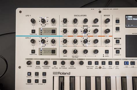 Test Roland Gaia 2 Wavetable Hybrid Synthesizer Amazona De