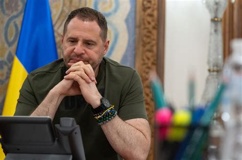 Координація домовленостей Президента України відбулася телефонна розмова Андрія Єрмака з