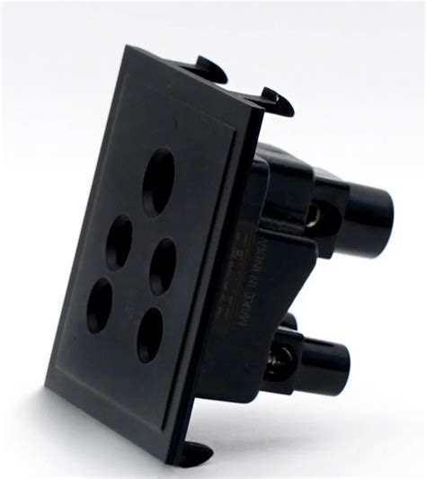 White C MAC 6A 5 Pin Socket At 23 Piece In Vasai Virar ID 27452294533